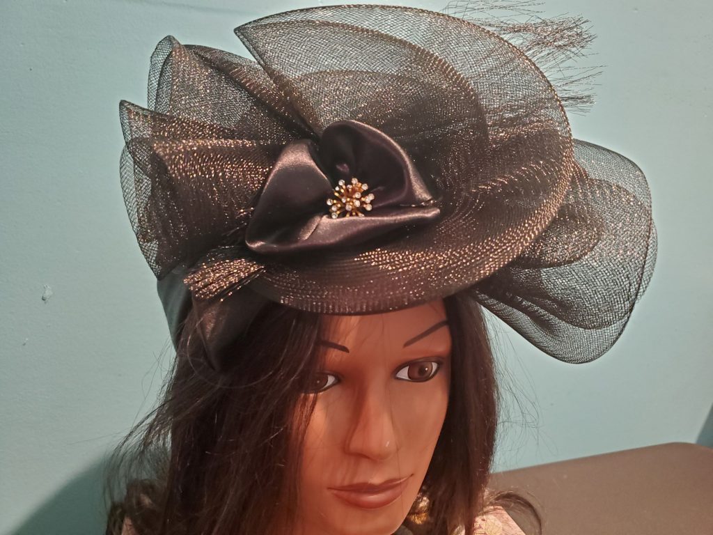 Fancy Black Hat – Many Hats From One – Layuna's Designs